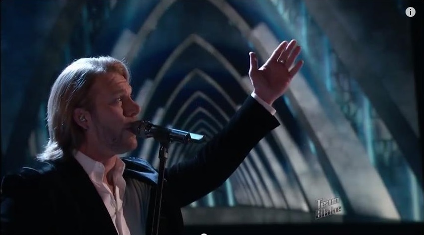 Craig Wayne Boyd points people to \'Old Rugged Cross\' on The Voice ...