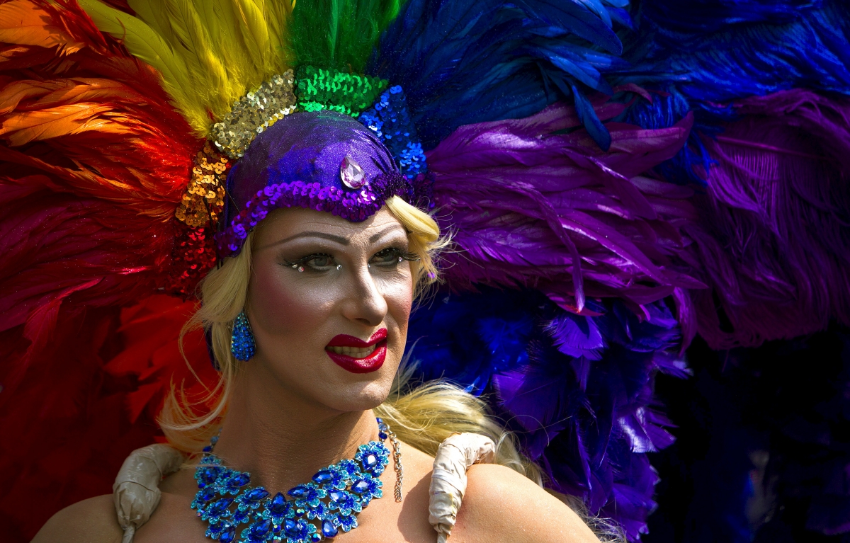 How should Christians respond to child drag queens and sexualizing kids ...